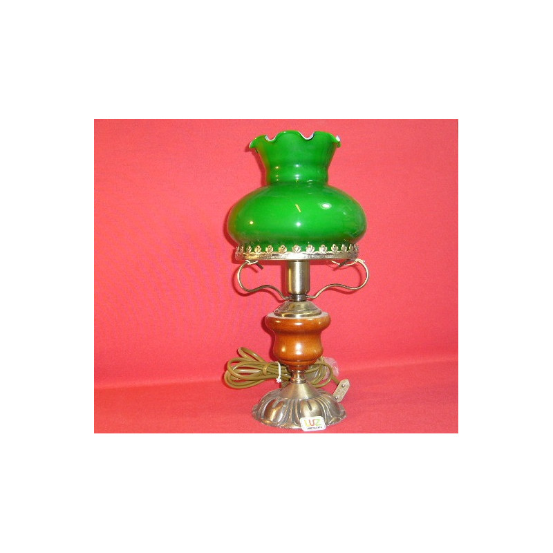 lámpara quinqué, de sobremesa para decorar iluminando, con tulipa verde ...